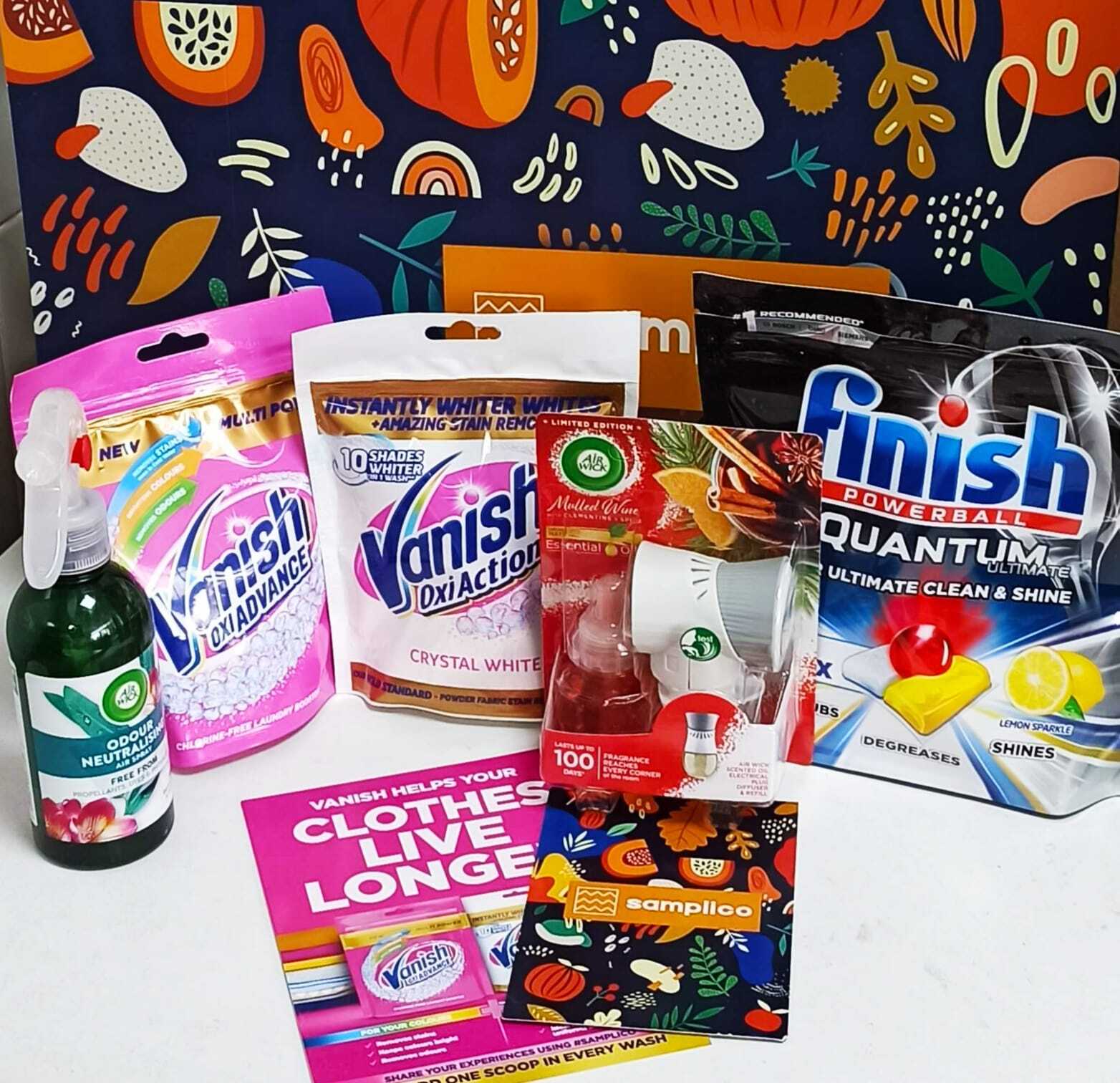 Free Make Up | LatestFreeStuff.co.uk