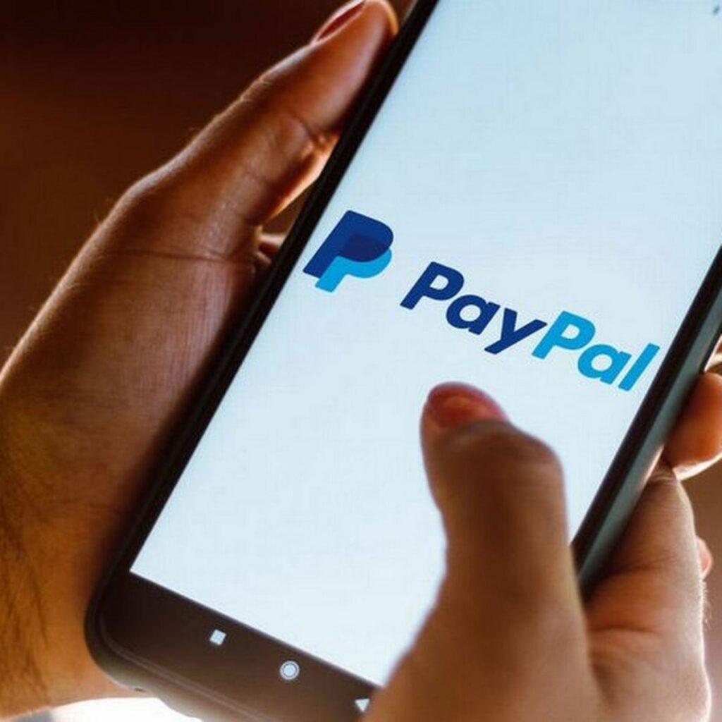 Free £17 PayPal Money | LatestFreeStuff.co.uk