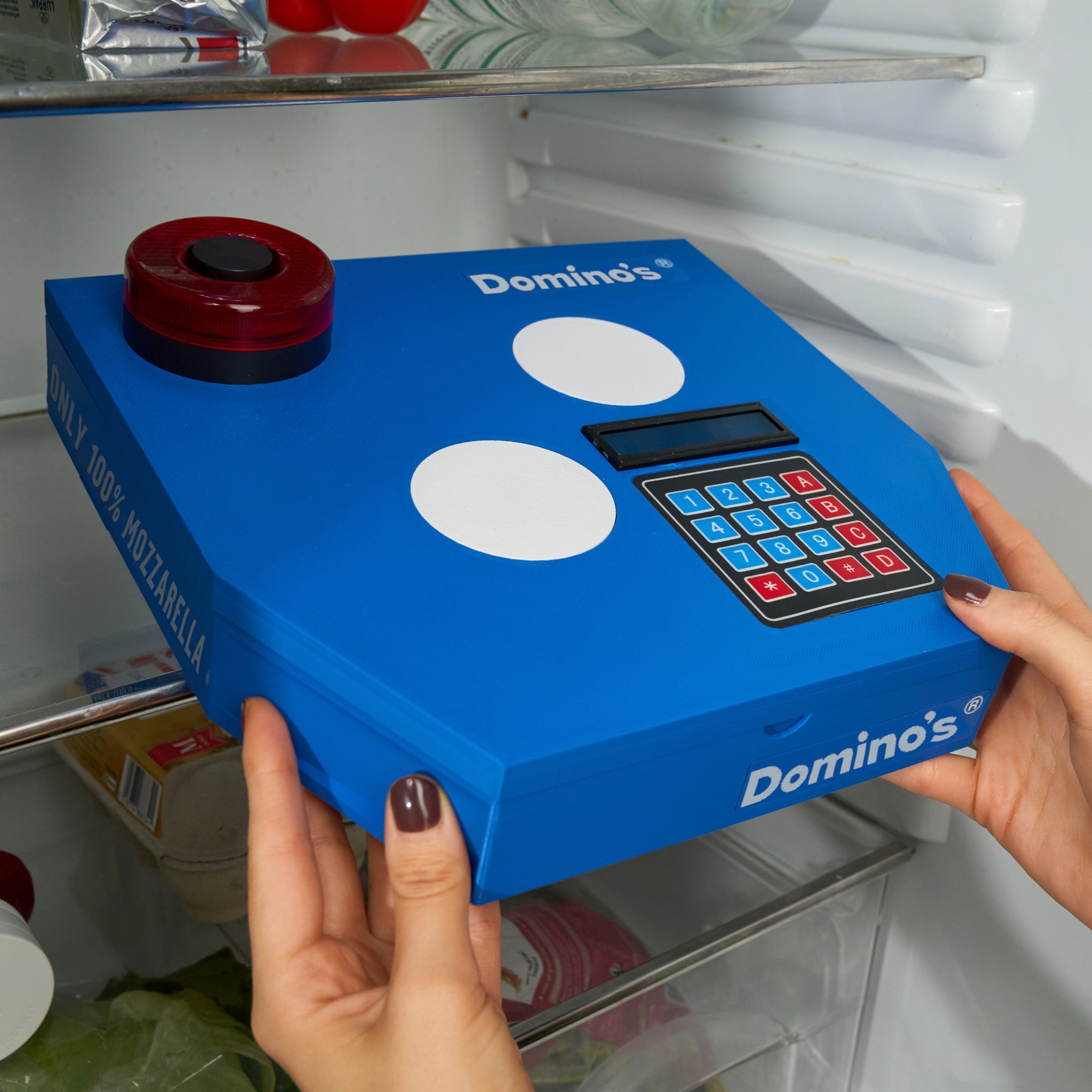 Dominos Pizza Box 4 Easy Fold Dominos Pizza Boxes & 2 Newspapers For